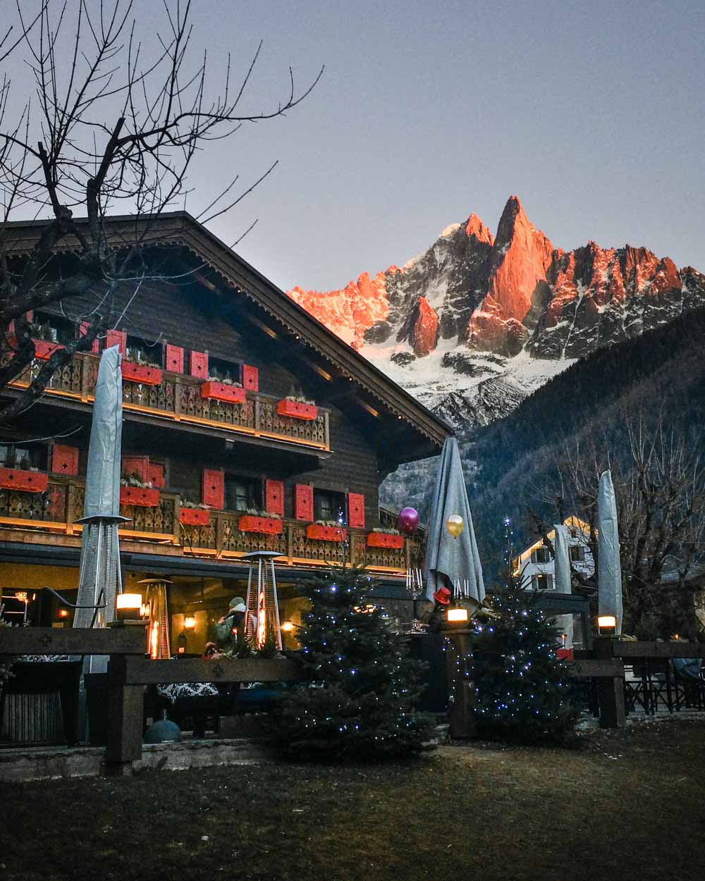 French Alps Ski Weekend Trip To Chamonix, France – piscoandbier