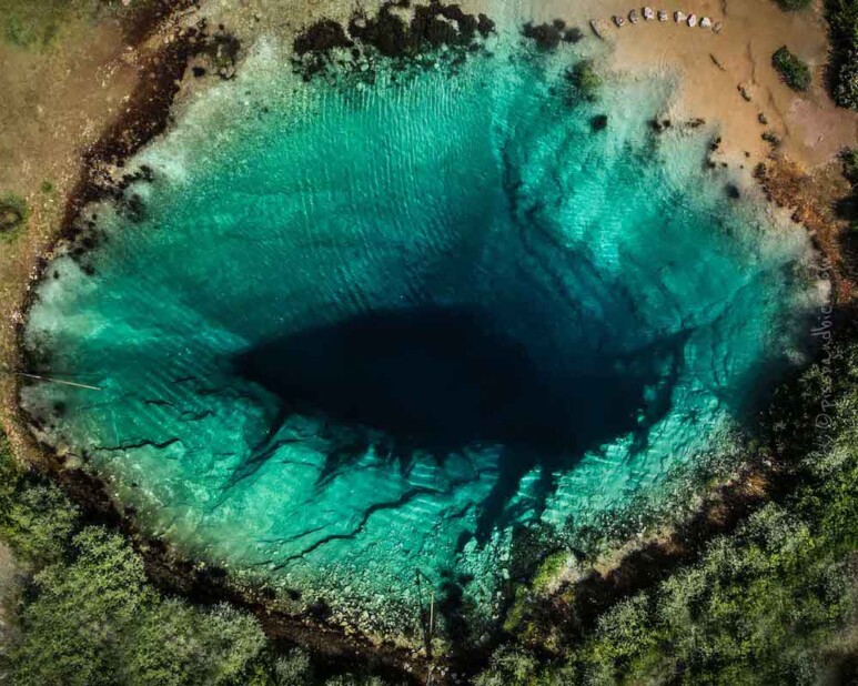 The Best Hot Springs Around The World – piscoandbier